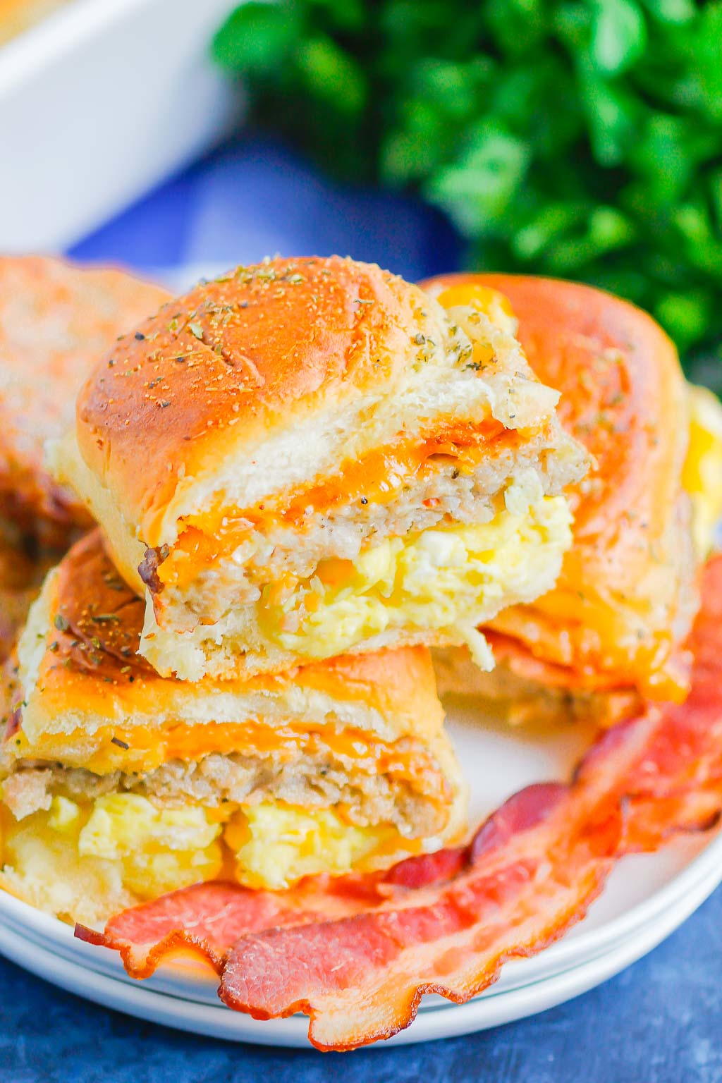 Breakfast Sliders | FaveSouthernRecipes.com