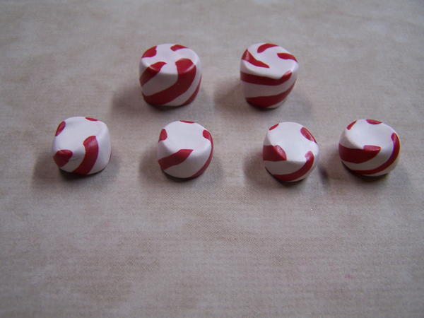 Peppermint Pendant and Earrings | FaveCrafts.com