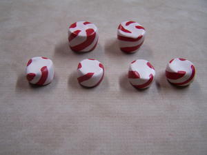 Peppermint Pendant and Earrings | FaveCrafts.com