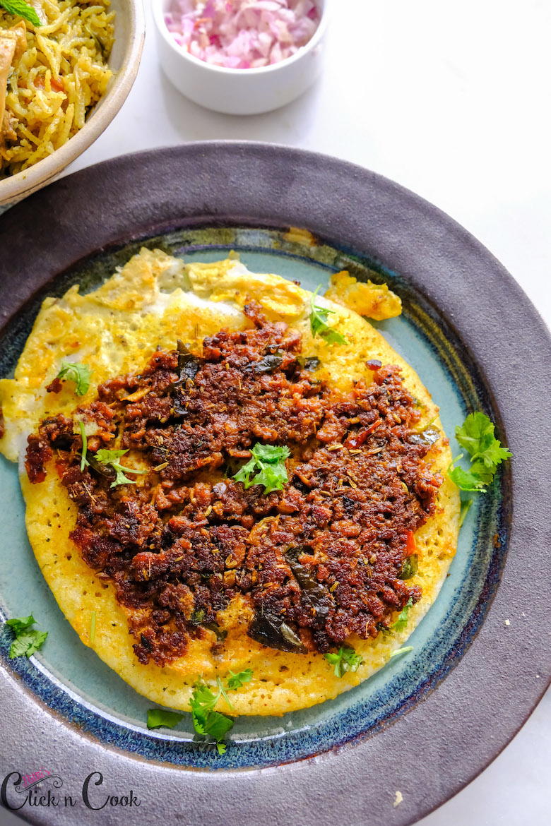 Madurai Mutton Kheema Kari Dosa | RecipeLion.com