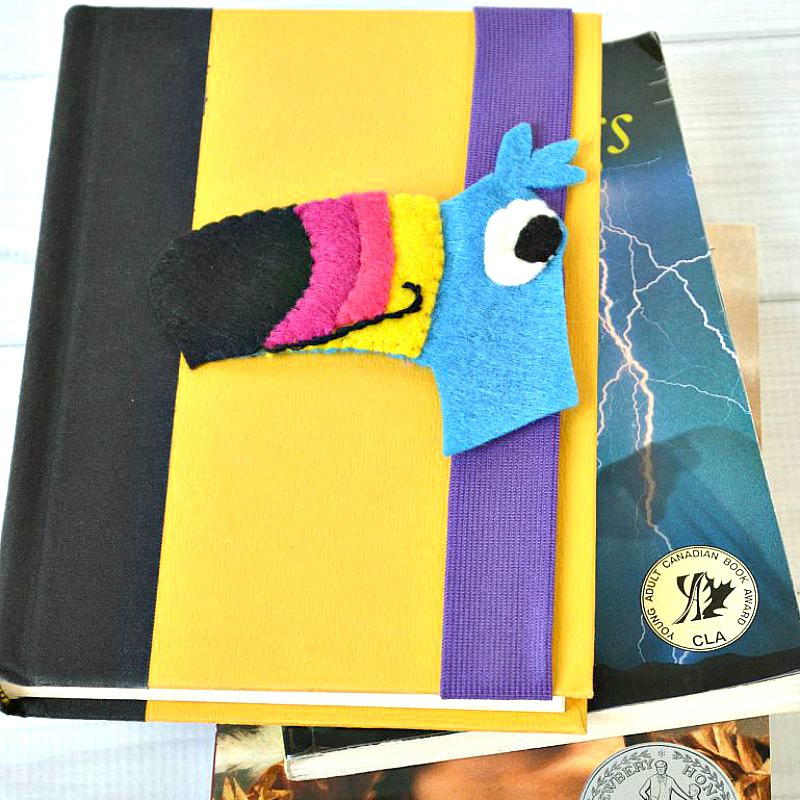 Fun DIY Strap Bookmark | AllFreeSewing.com