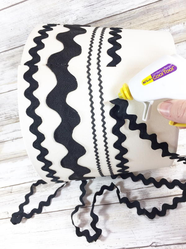 Upcycle a Lamp with Ric Rac | FaveCrafts.com