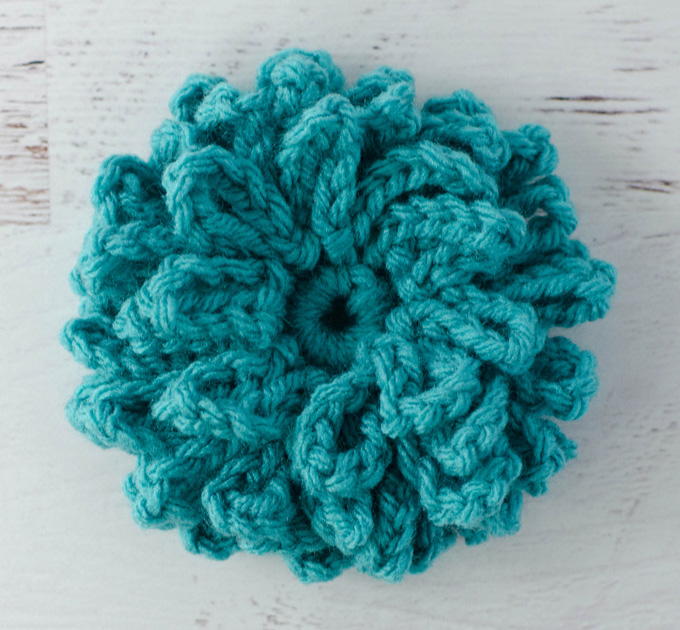 Loopy Flower | FaveCrafts.com