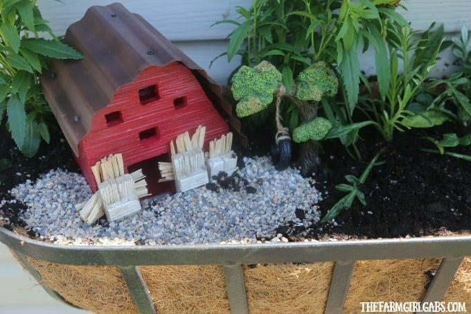 Miniature Farm Window Box Planter | AllFreeHolidayCrafts.com