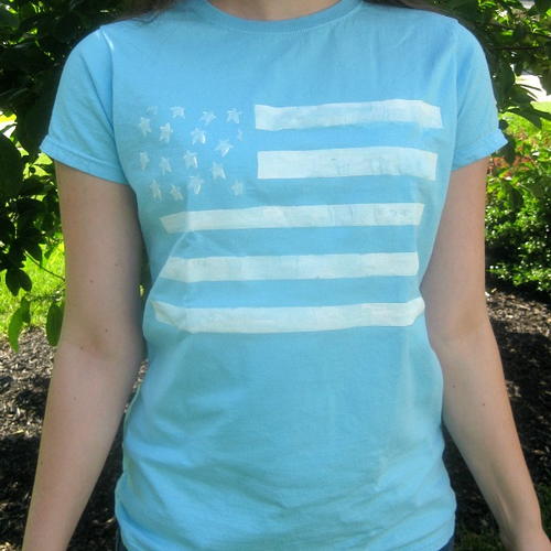 Easy Painted Flag Tee | CheapThriftyLiving.com
