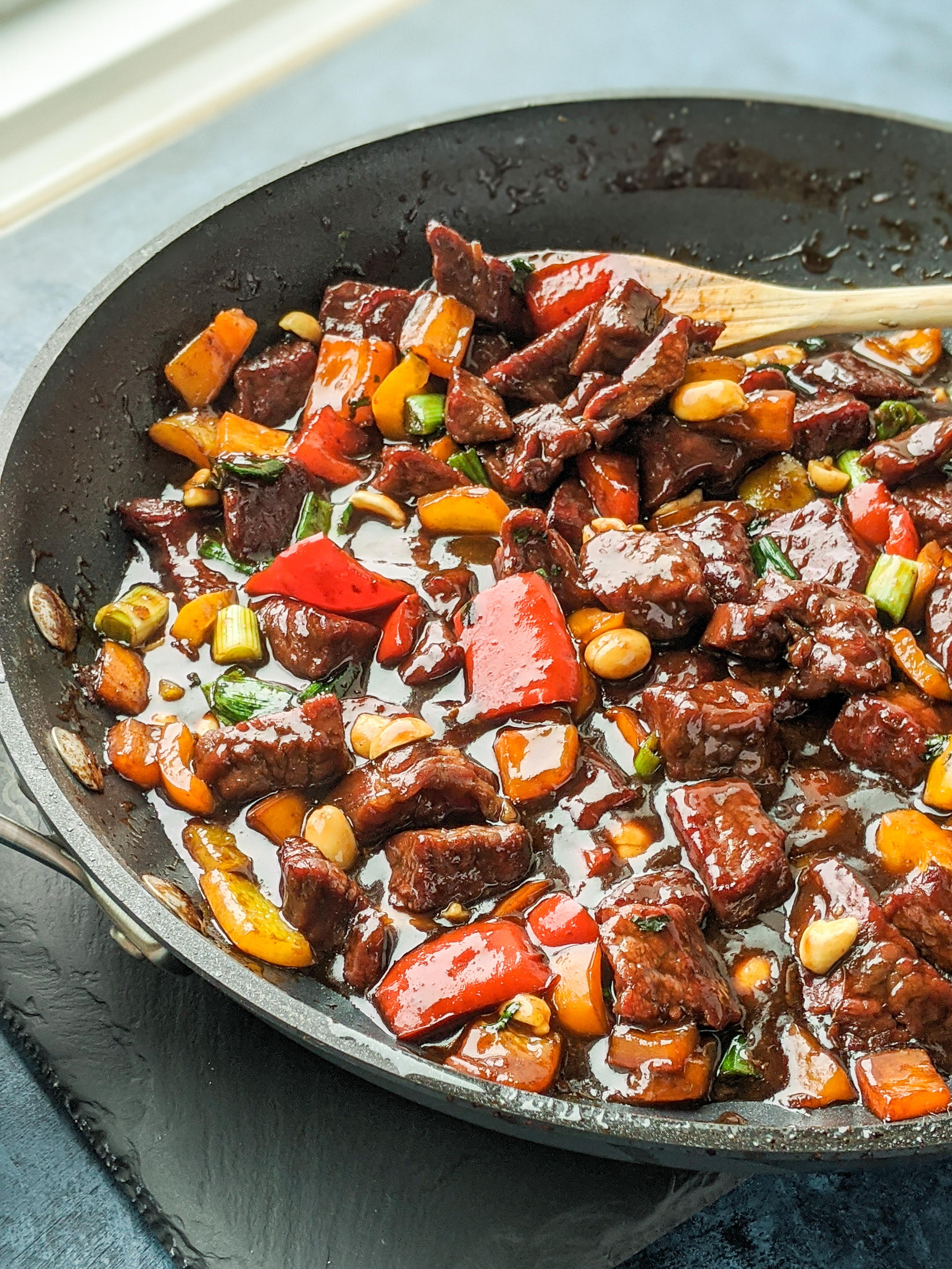 Kung Pao Beef | RecipeLion.com