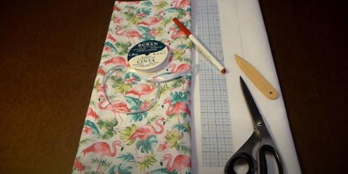 How To Make A Simple Sewing Machine Cover | AllFreeSewing.com