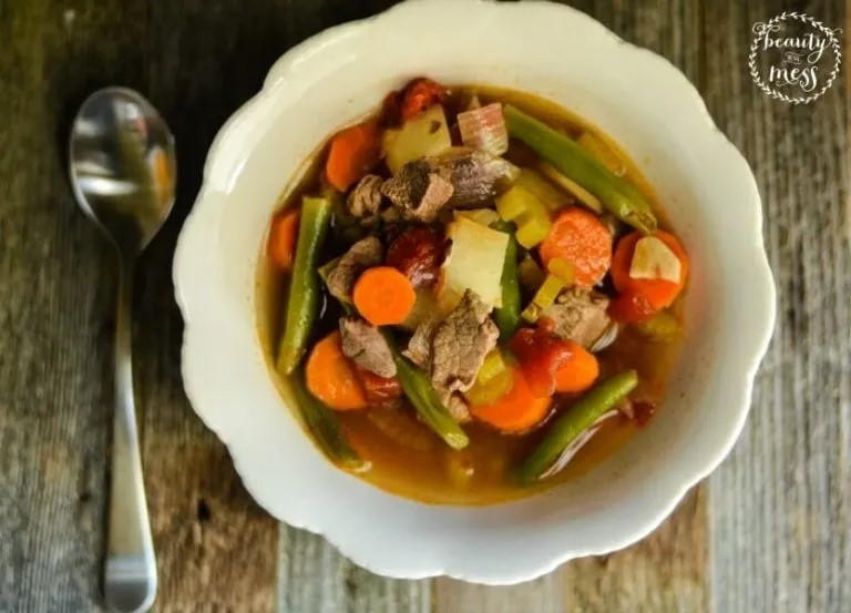 Slap Yo’ Mama It’s So Good Vegetable Beef Soup | RecipeLion.com