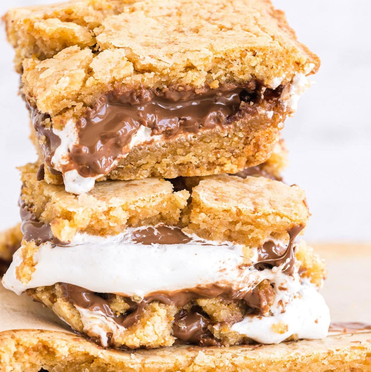 Smores Bars | TheBestDessertRecipes.com