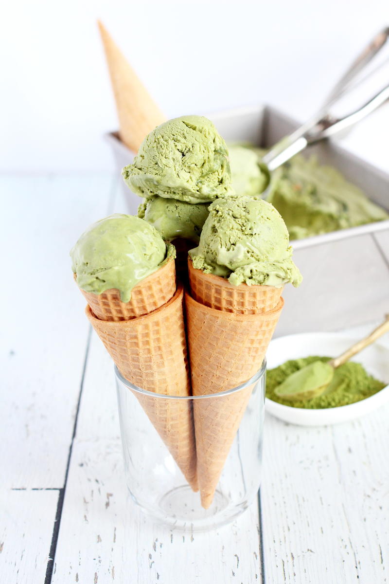 Matcha No Churn Ice Cream | RecipeLion.com