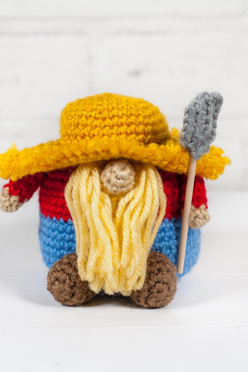 Farmer Gnome | FaveCrafts.com