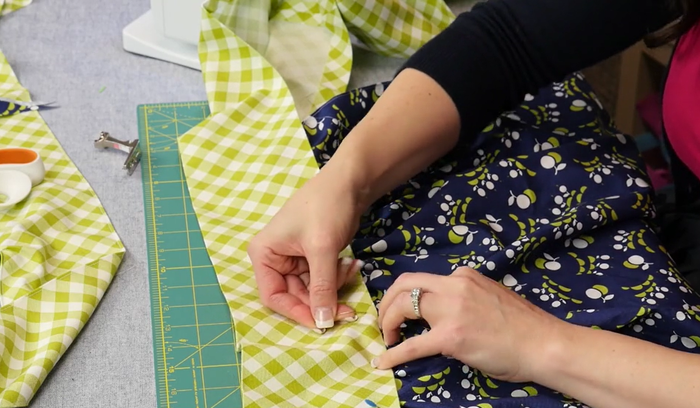 How to Sew a Half Apron (Tutorial) | AllFreeSewing.com