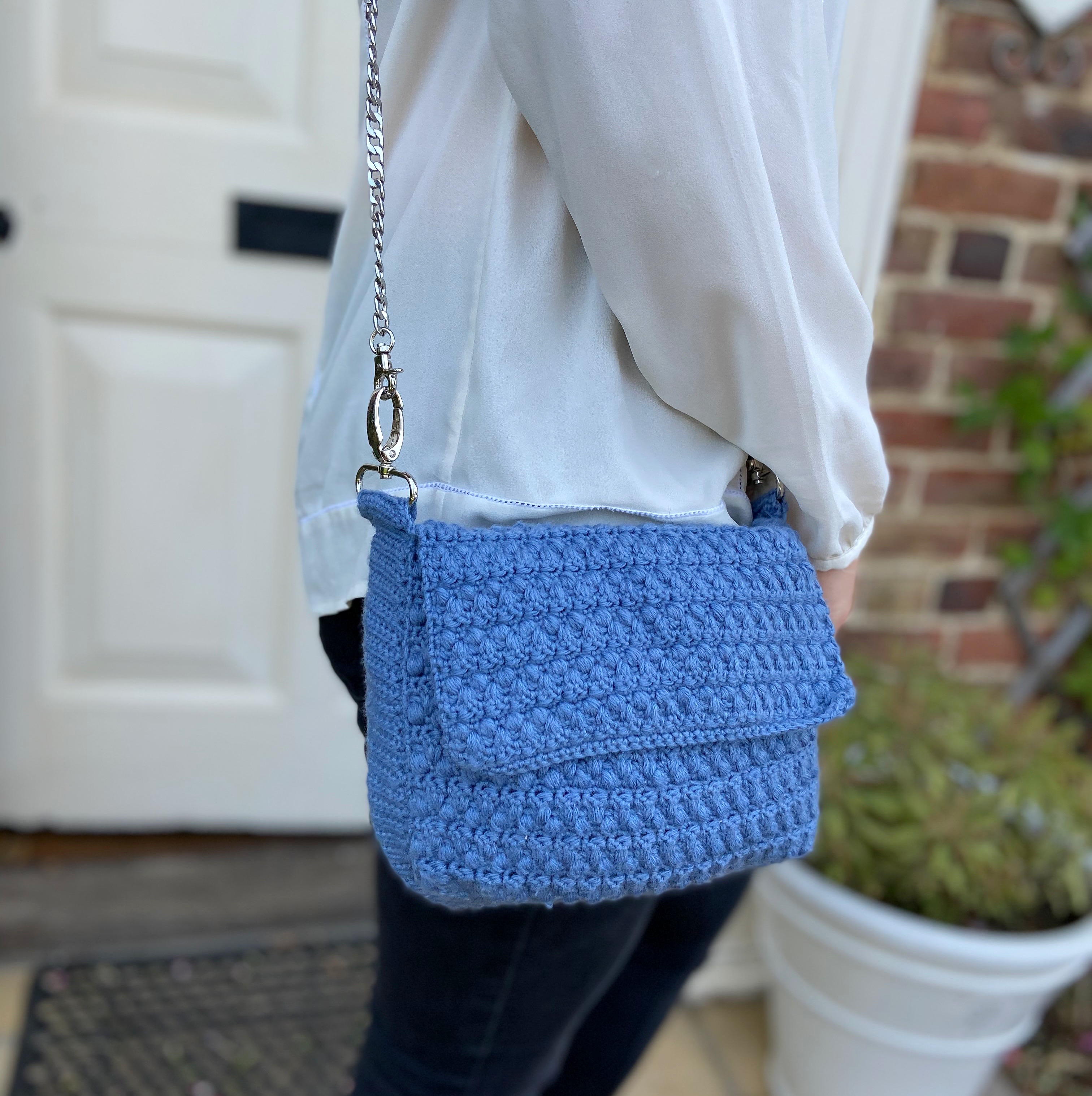 Denim Envelope Bag | FaveCrafts.com