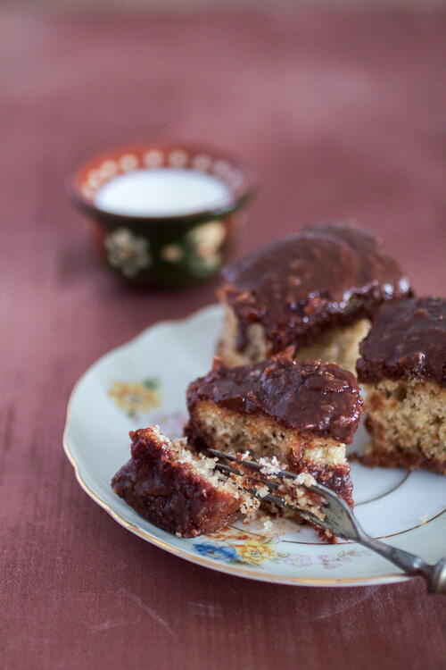 Everyday Chocolate Squares | TheBestDessertRecipes.com