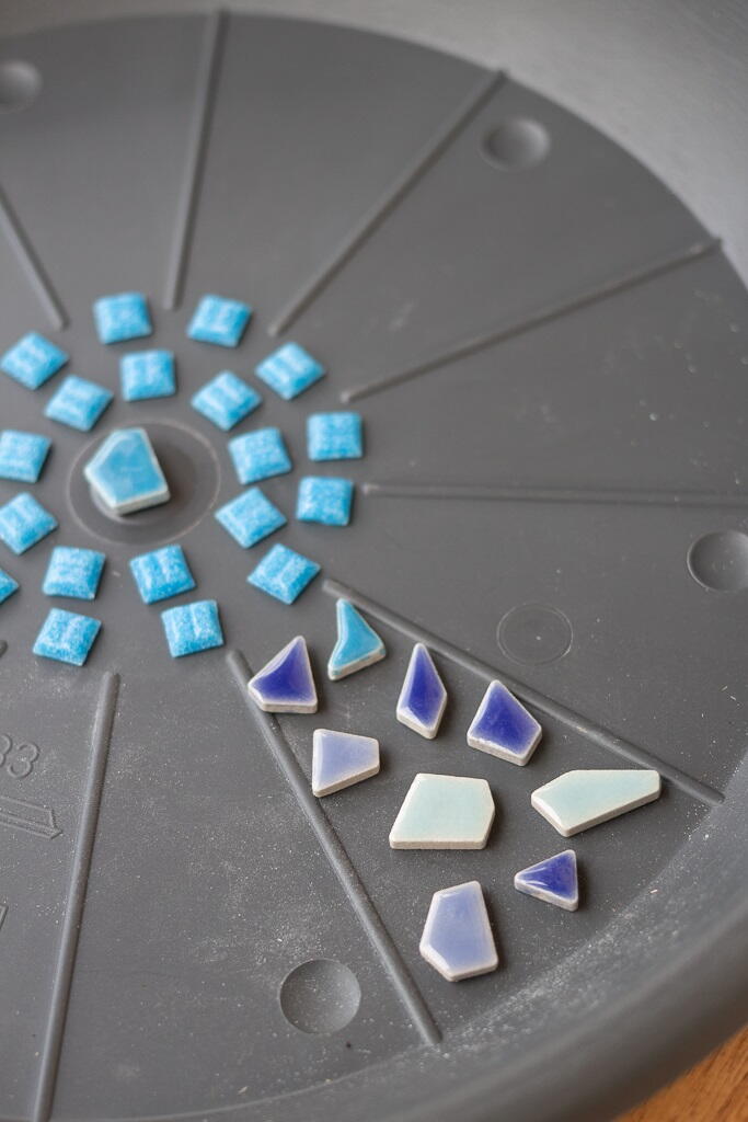 Make Your Own Bird Bath | FaveCrafts.com