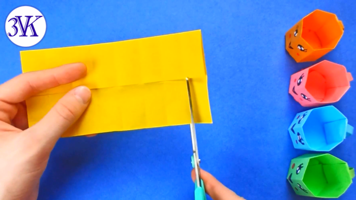 How To Make Mini Paper Cup | FaveCrafts.com