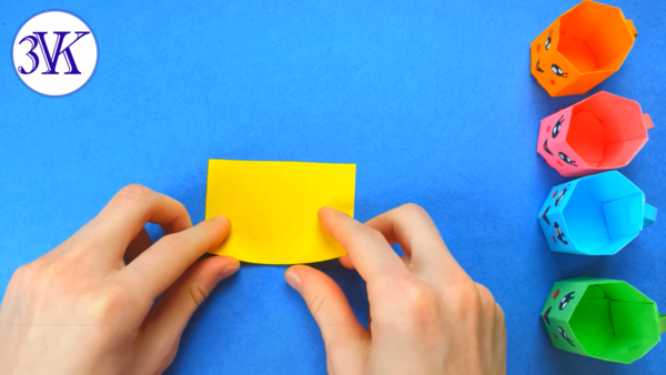 How To Make Mini Paper Cup | FaveCrafts.com