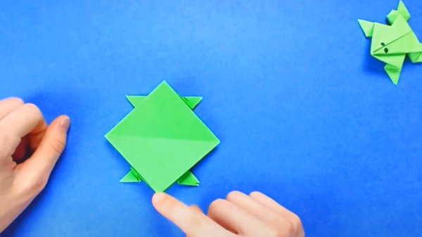 How To Make A Jumping Paper Frog | FaveCrafts.com