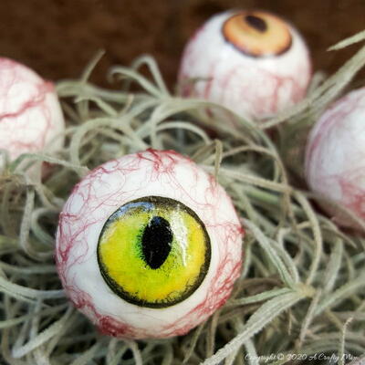 Diy Realistic Eyeballs | DIYIdeaCenter.com