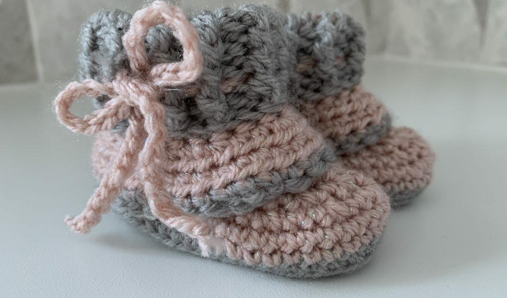 Mini Slouch Baby Booties | FaveCrafts.com