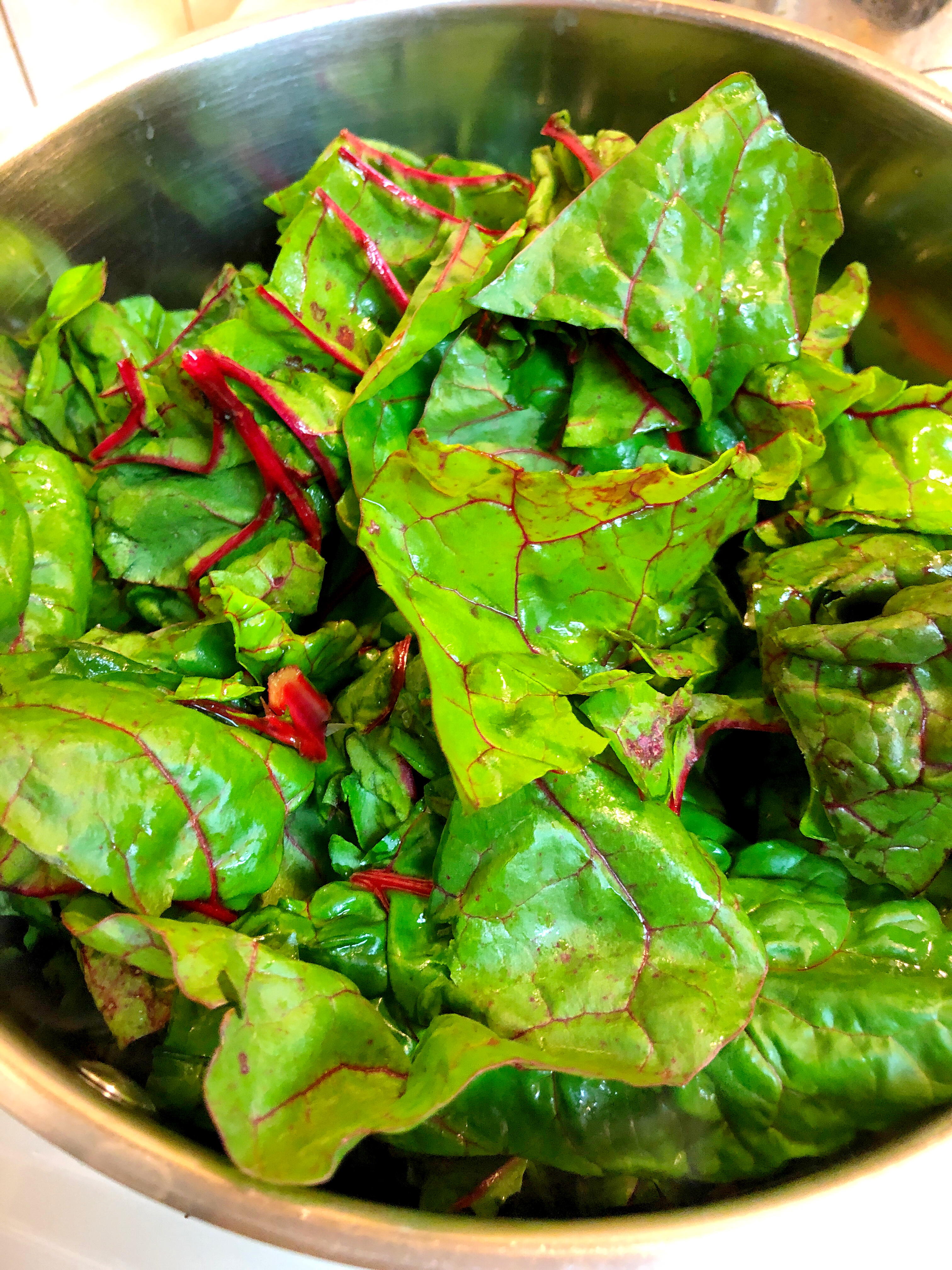 Sauteed Beet Greens | RecipeLion.com