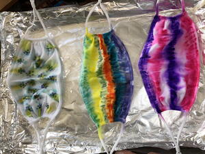 DIY Tie Dye Face Mask | FaveCrafts.com
