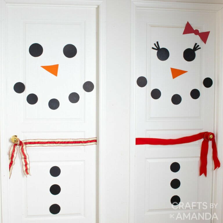 Snowman Door | AllFreeKidsCrafts.com