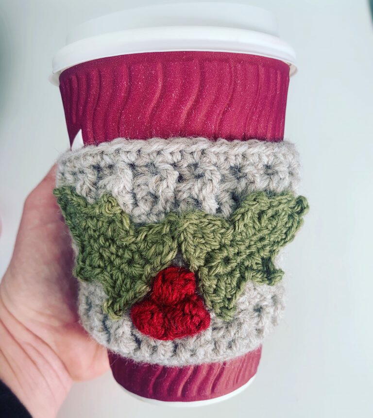 Christmas Coffee Cosy | FaveCrafts.com