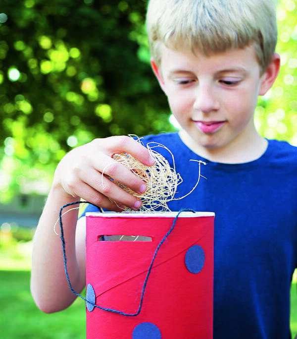 Super Simple Ladybug House | FaveCrafts.com