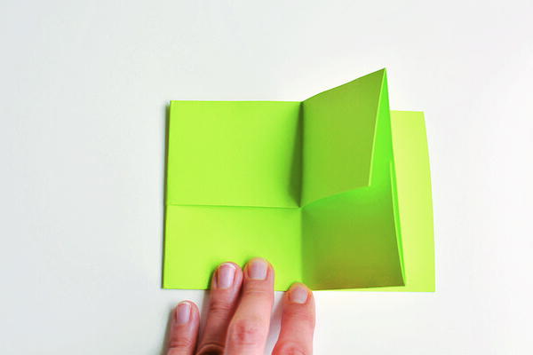 Simple Folded Paper Puppets | FaveCrafts.com