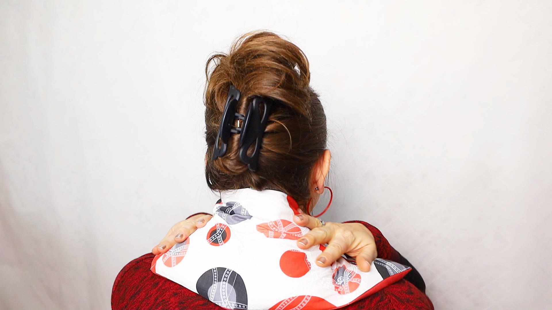 Diy Heating Pack To Relax Neck Muscles | FaveCrafts.com