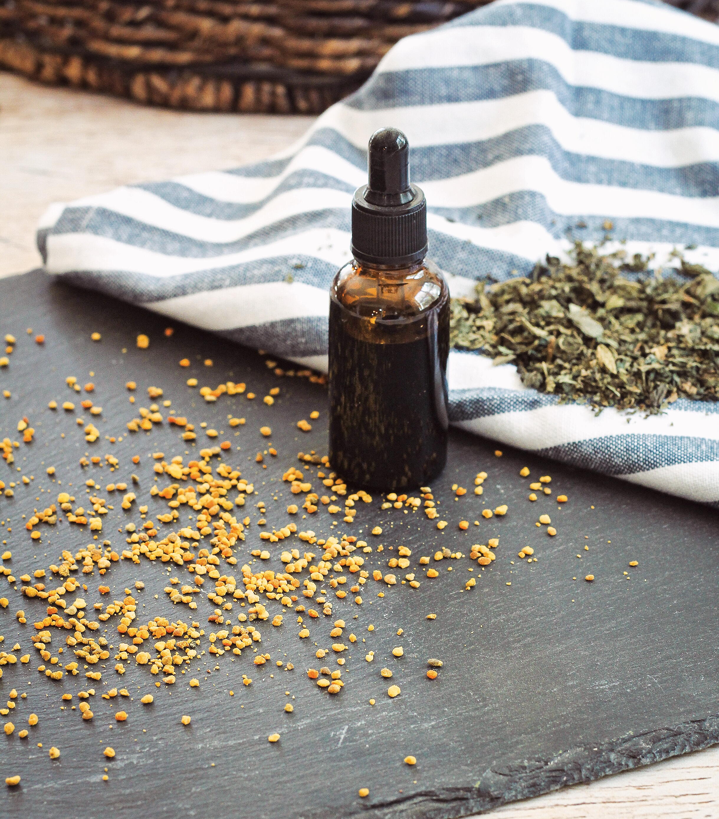 Allergy Season Savior Tincture | FaveCrafts.com