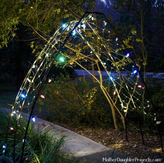 Lighted DIY Garden Archway | DIYIdeaCenter.com