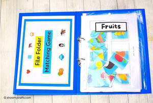 Fun Learning Folder For Preschool And Kindergarten Kids | FaveCrafts.com