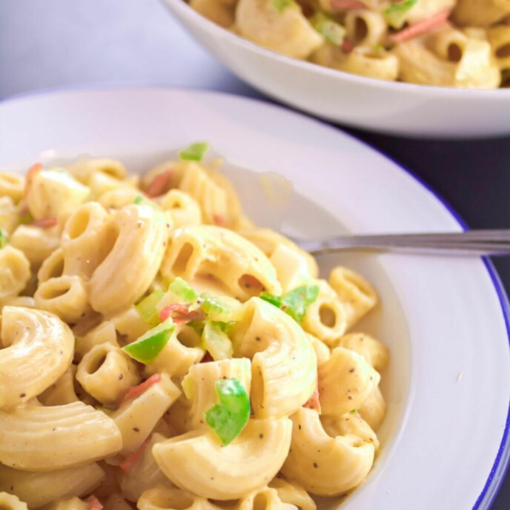 Classic Macaroni Salad | RecipeLion.com