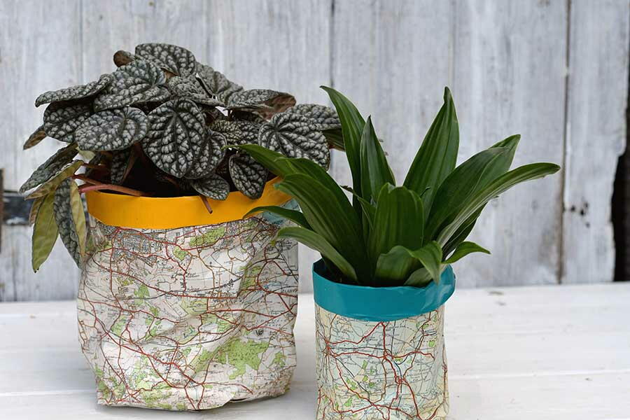 Road Map Planters | DIYIdeaCenter.com