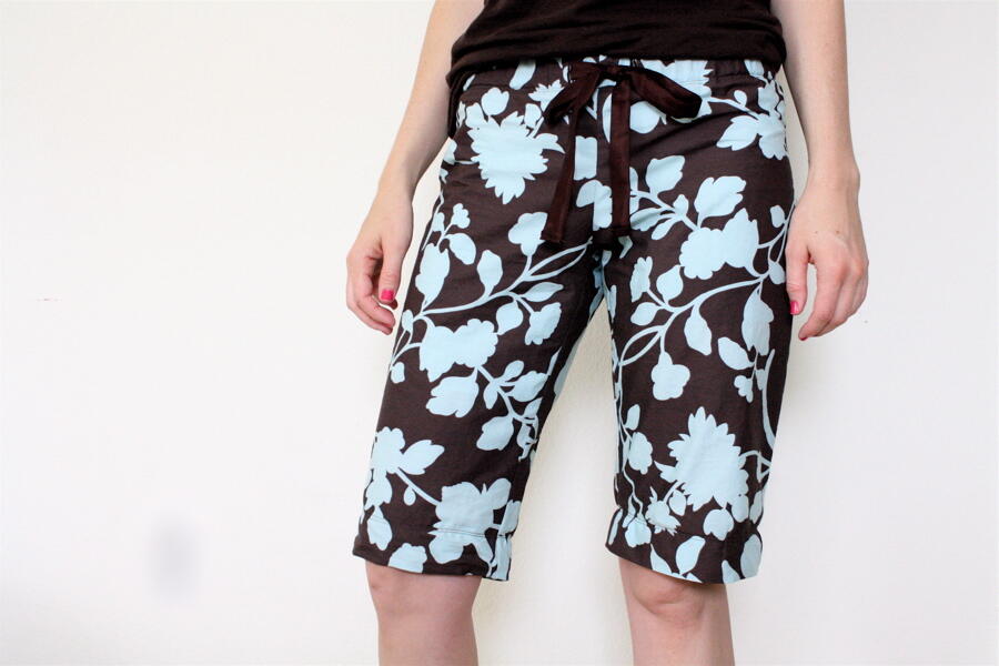 Simple Pajama Shorts | AllFreeSewing.com