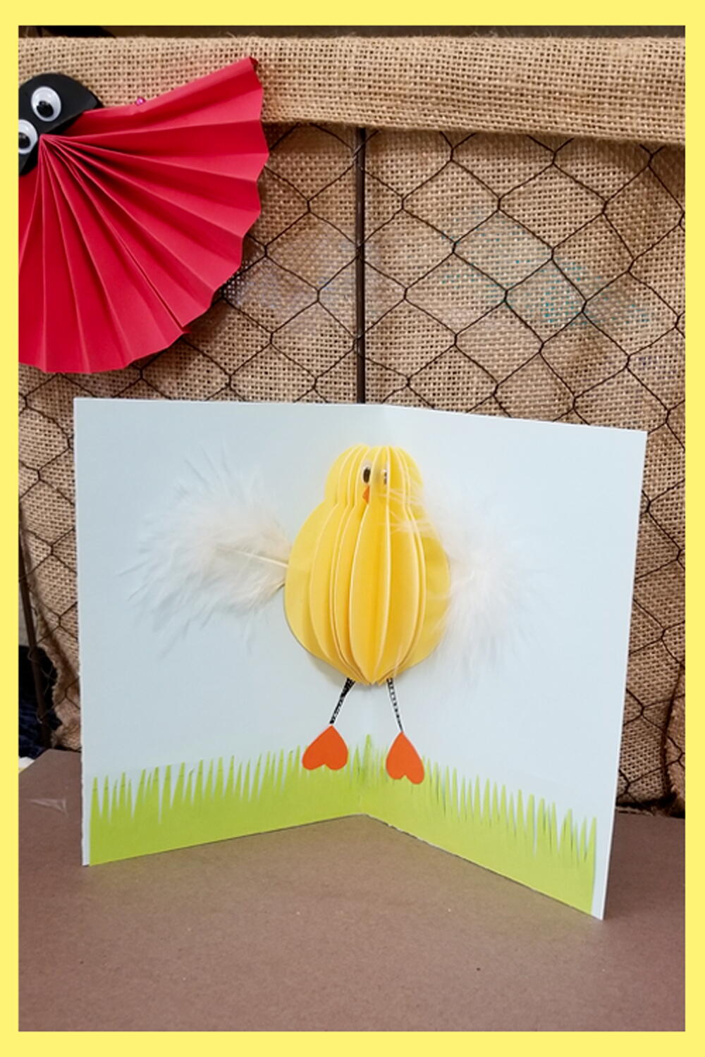 How To Make An Easy 3D Baby Chick Card For Spring | AllFreeKidsCrafts.com