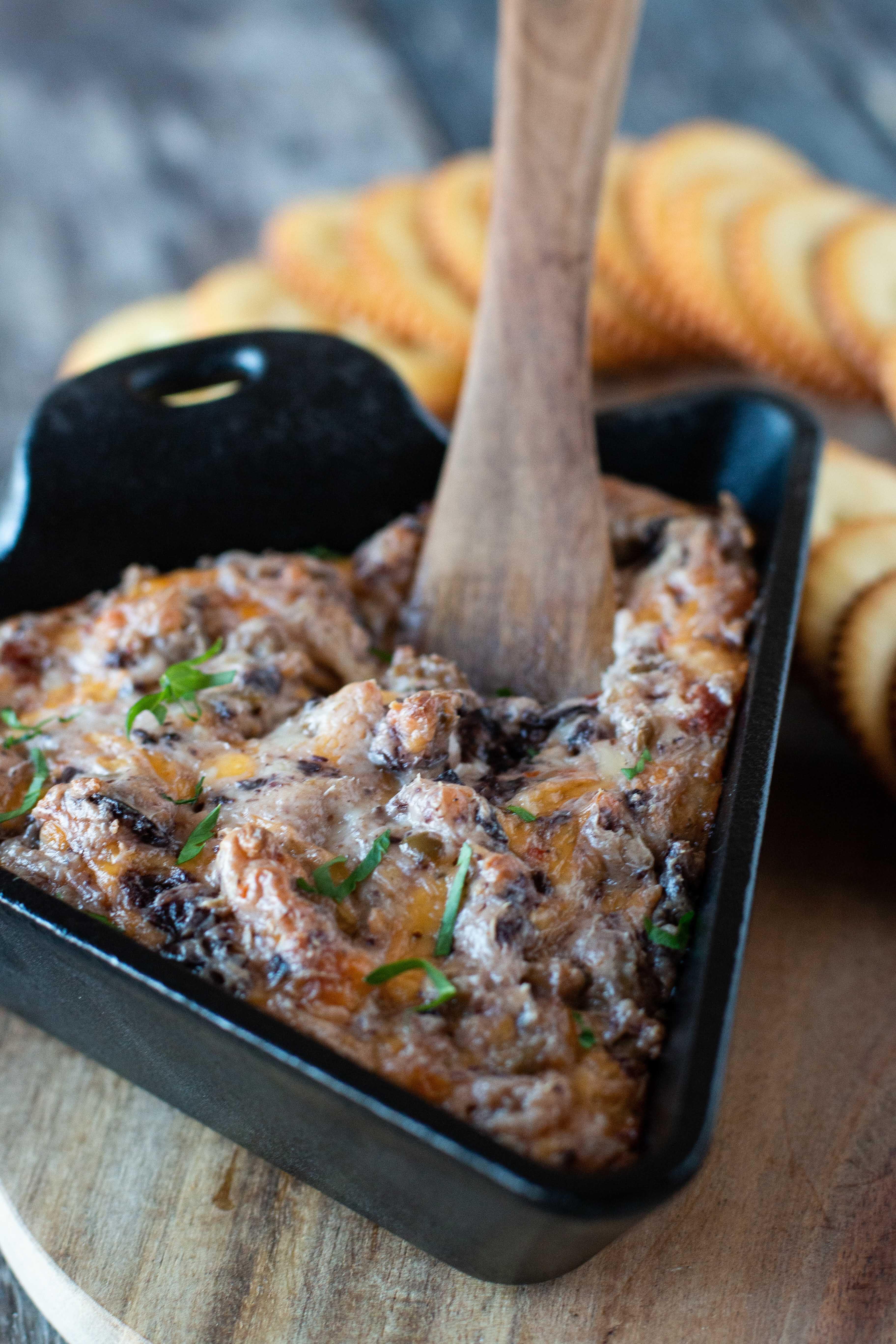 Olive Dip | RecipeLion.com