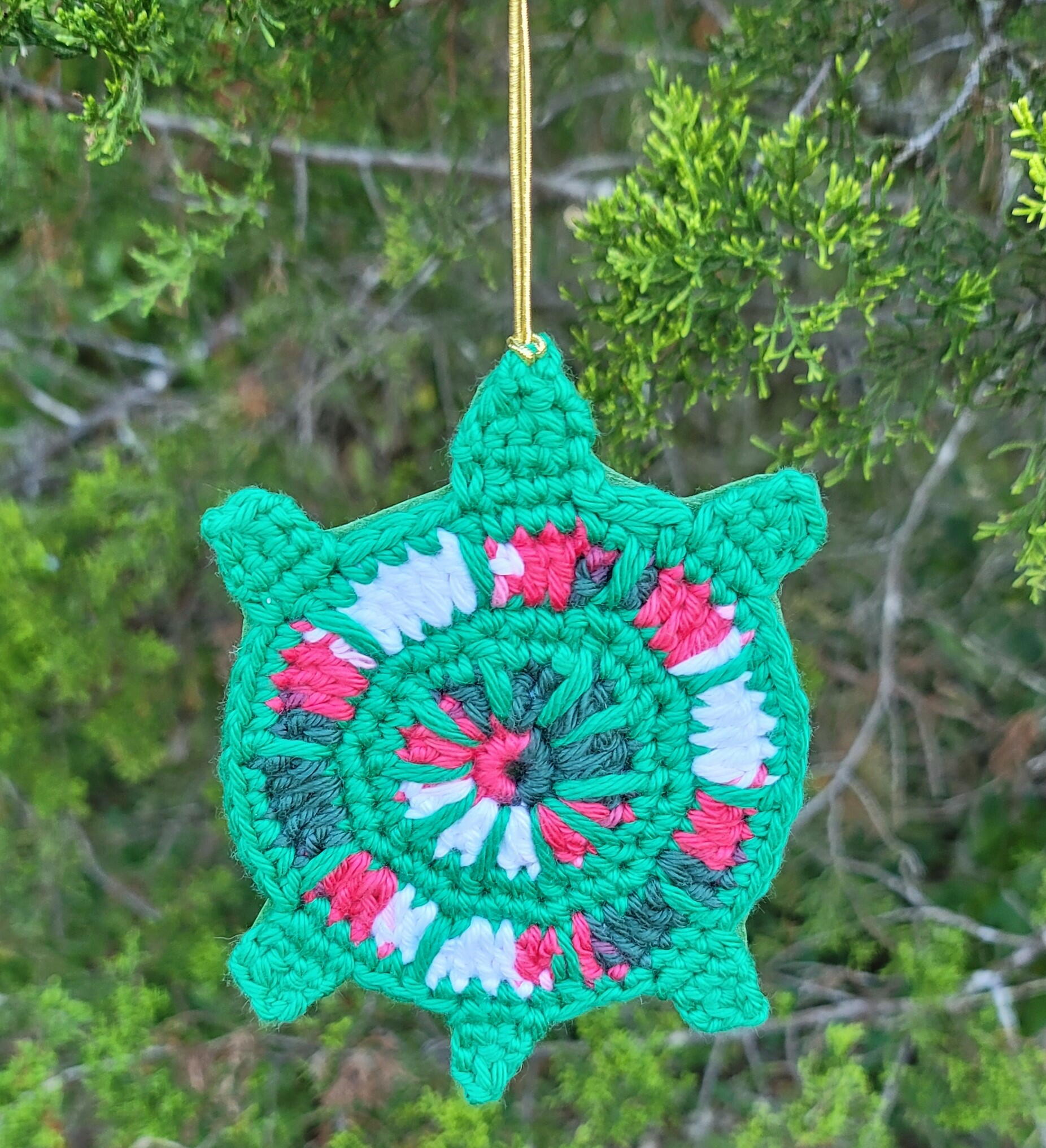 Turtle Ornament | AllFreeChristmasCrafts.com