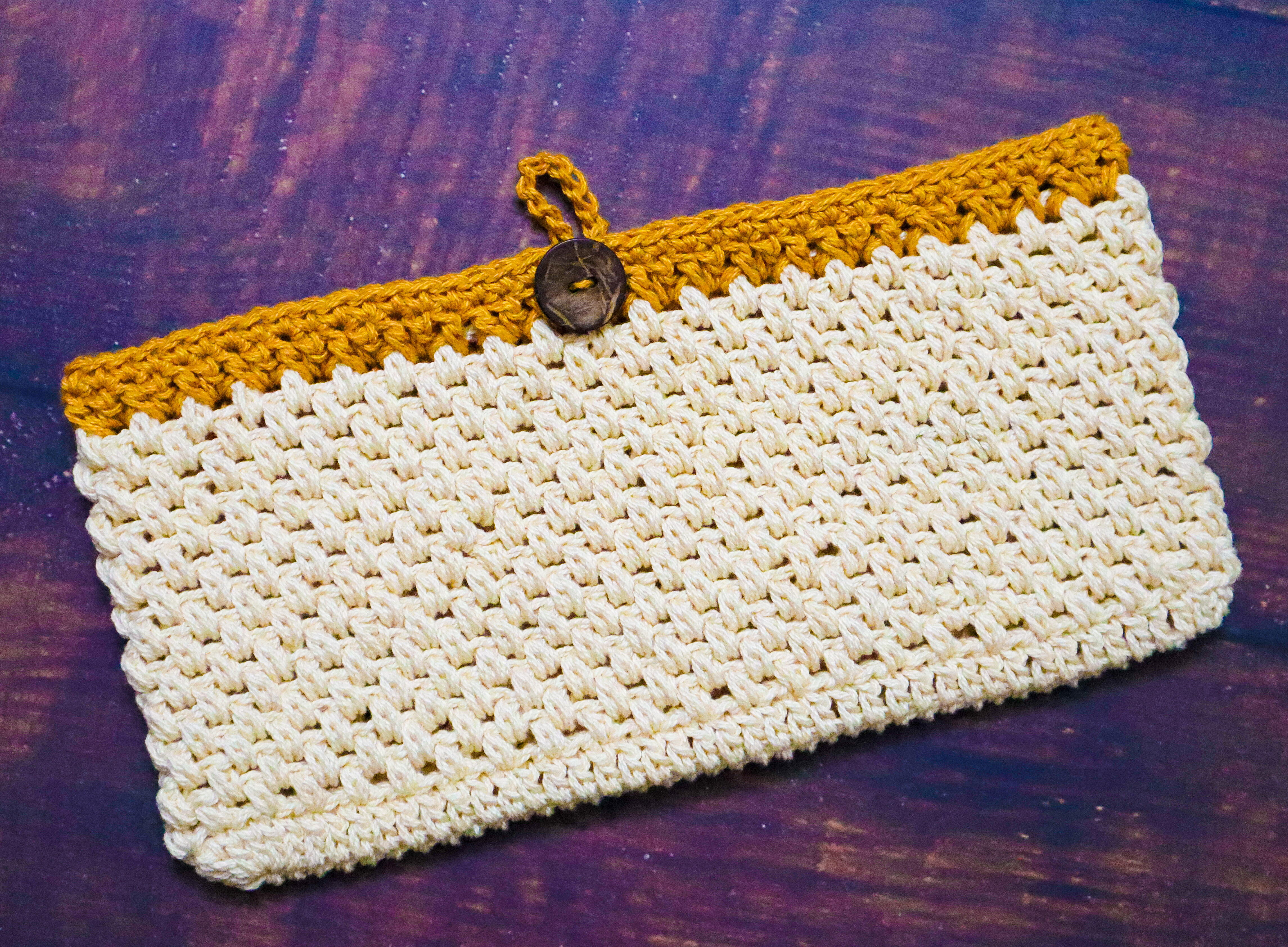 Crochet Hand Clutch Purse | FaveCrafts.com