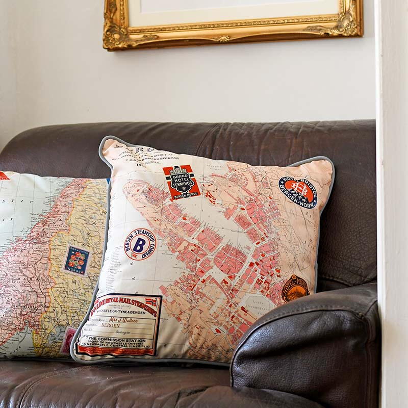 How To Make A Personalised Map Pillow | DIYIdeaCenter.com