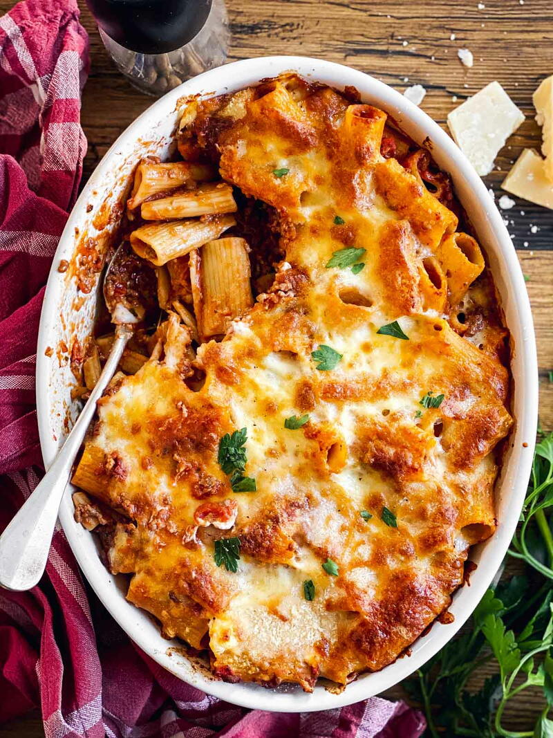 Baked Rigatoni Bolognese | RecipeLion.com