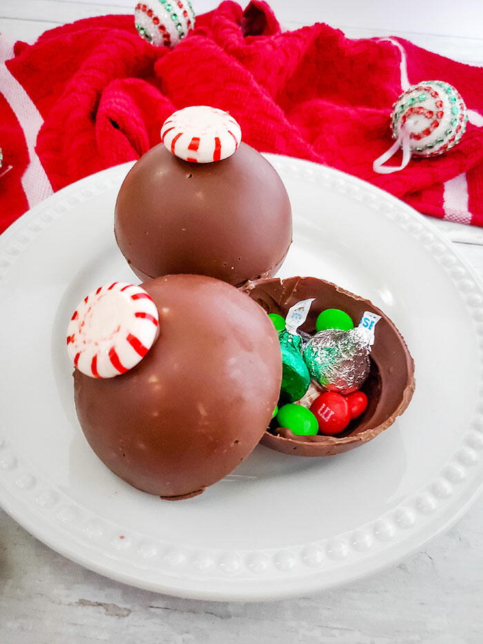 Hollow Chocolate Ball With Candy Inside | TheBestDessertRecipes.com