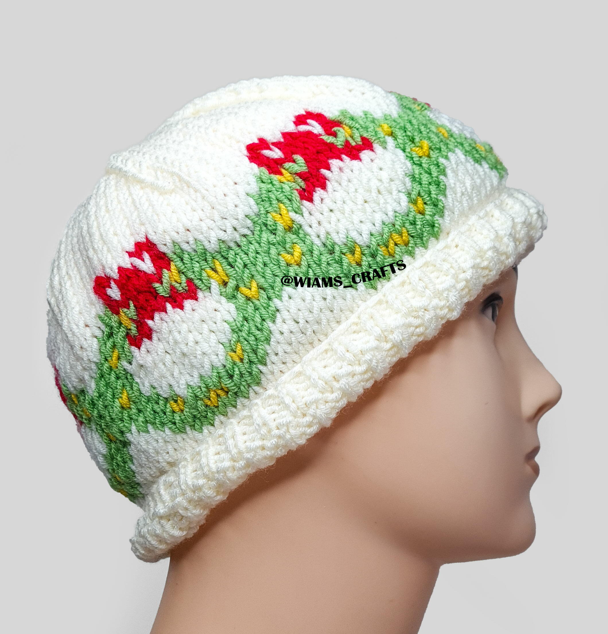 Christmas Wreath Hat | FaveCrafts.com