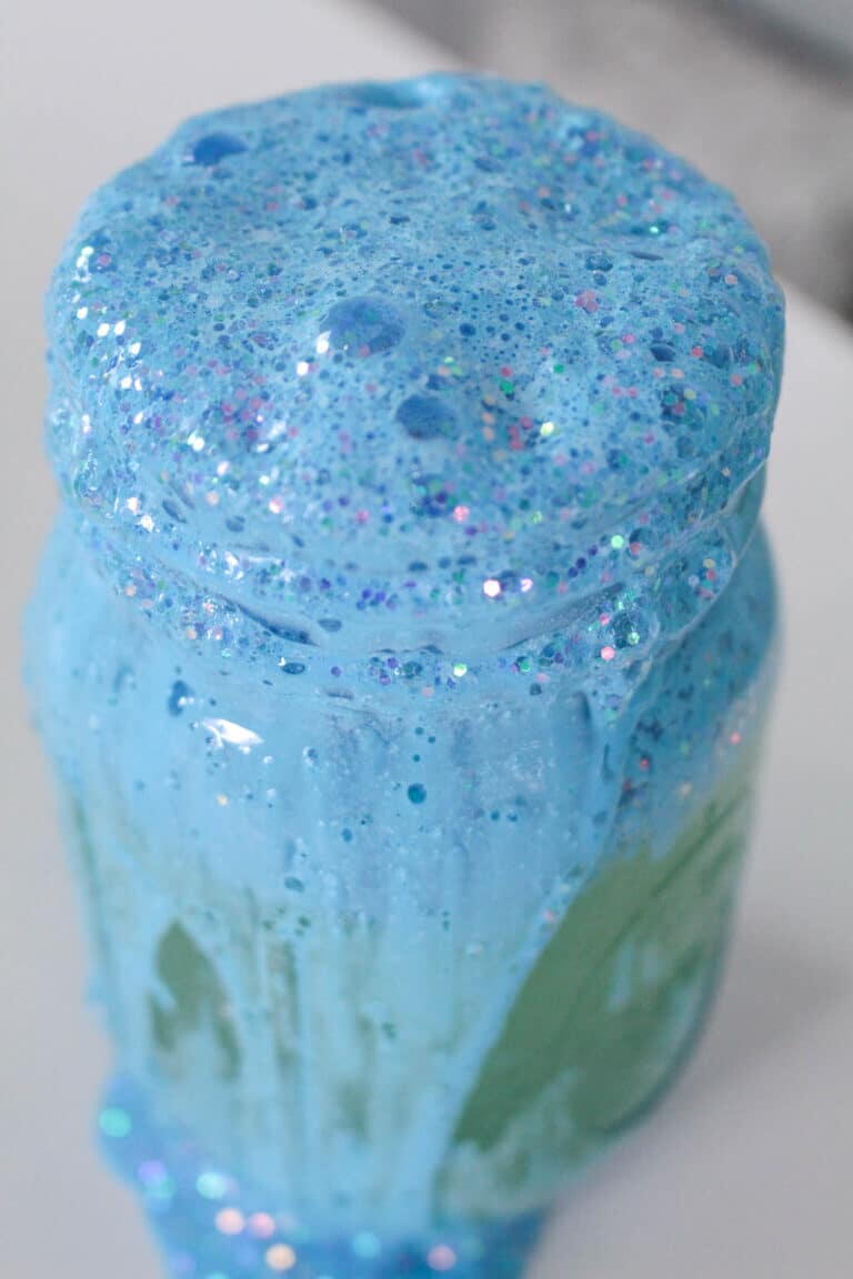 Snow Storm In A Jar Science Experiment | AllFreeKidsCrafts.com