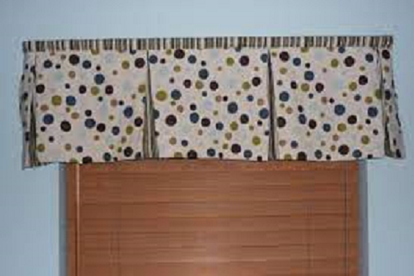 Pleated Window Valance | AllFreeSewing.com