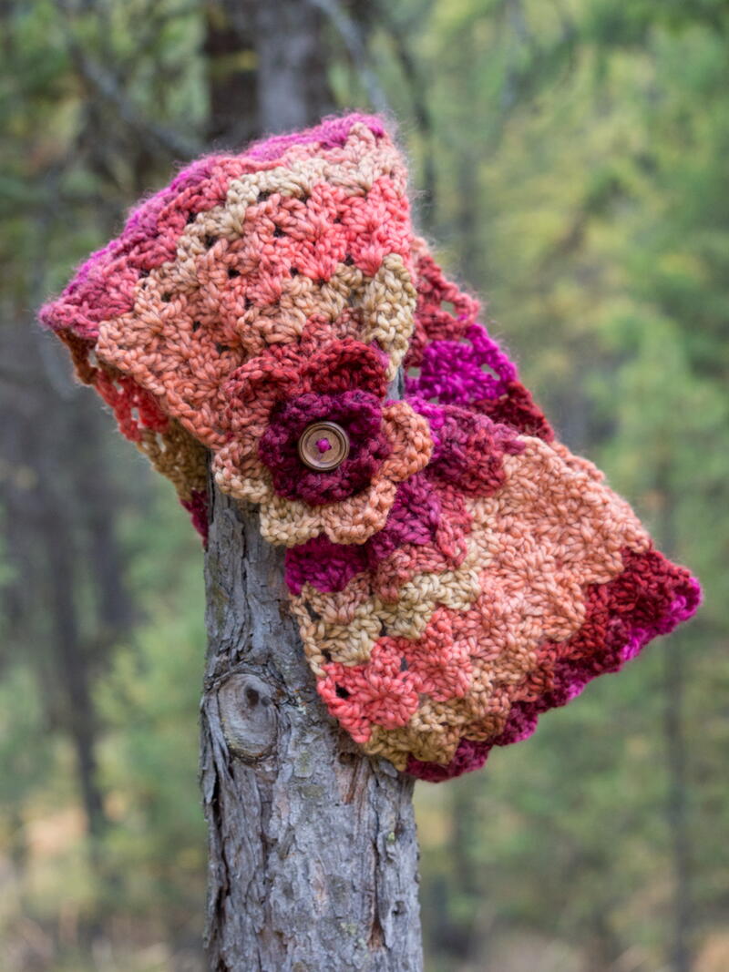 20+ Breathtaking Free Crochet Brooch Patterns | AllFreeCrochet.com