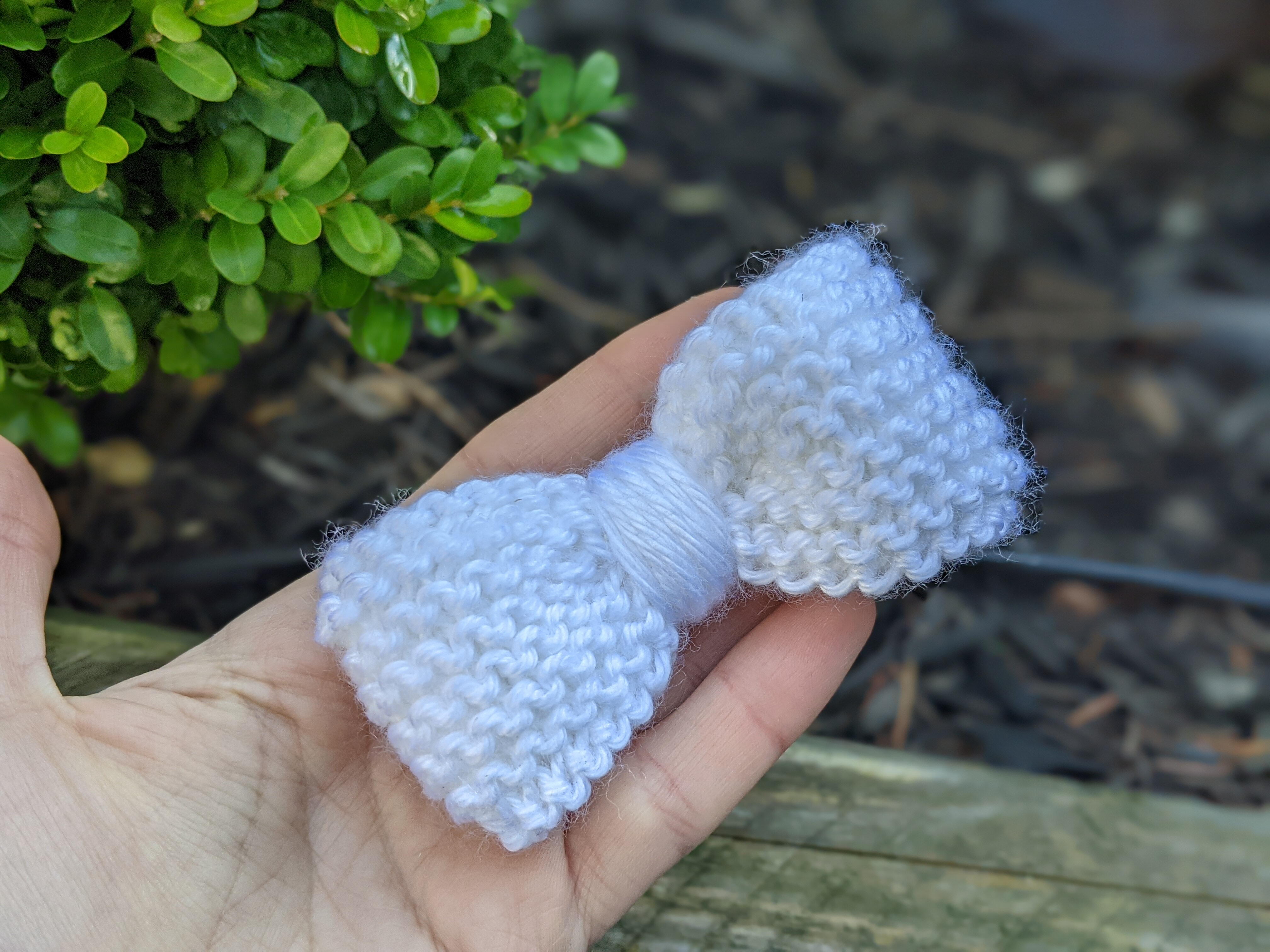 Knit Bow | AllFreeKnitting.com