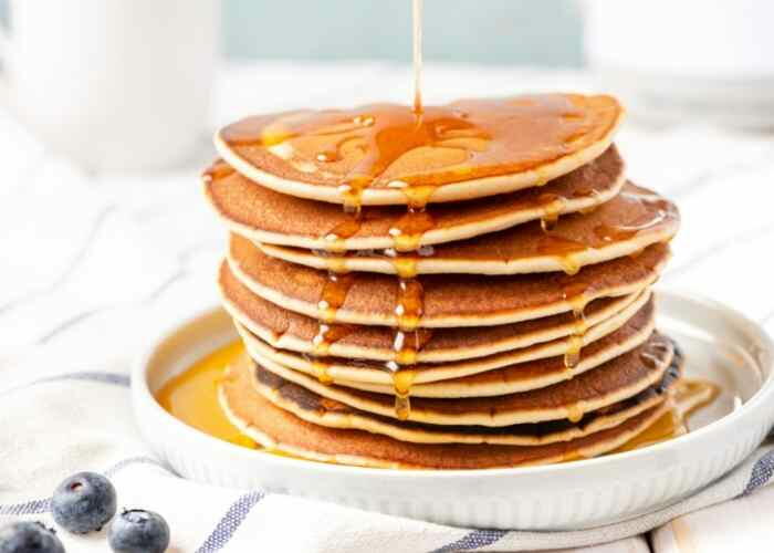 How To Make Maple Syrup For Pancakes | AllFreeCopycatRecipes.com